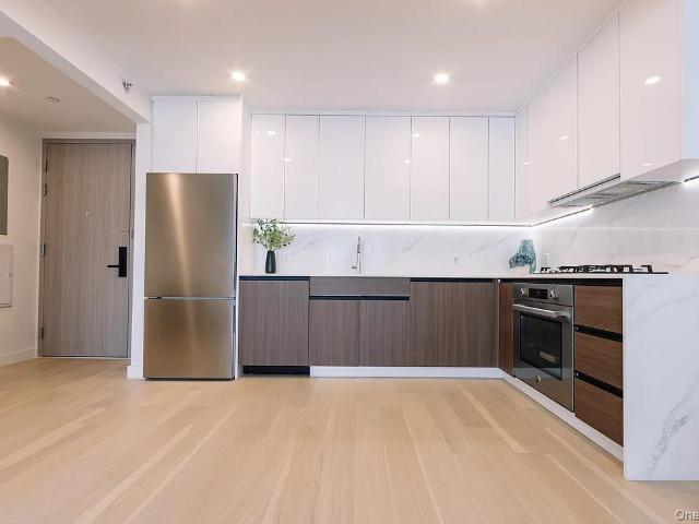 14449 Northern Boulevard 308