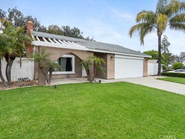1444 Baird St, Corona, CA 92882