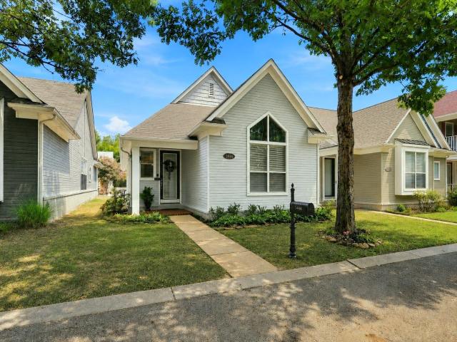 1444 island town cv
