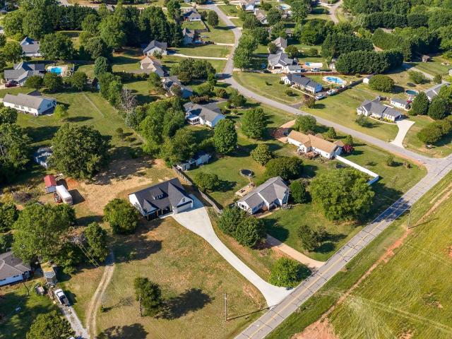1444 Roddy Road
