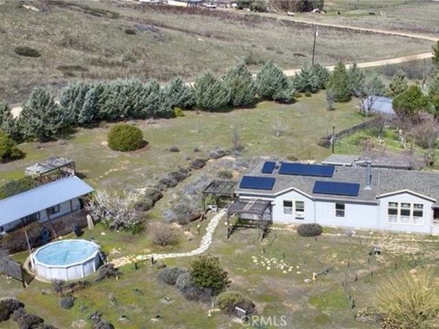 14451 Dorris Rd, Santa Margarita, CA 93453