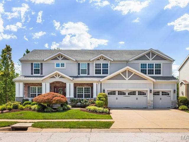 14454 Sunset Forest Ct, Ballwin, MO 63011