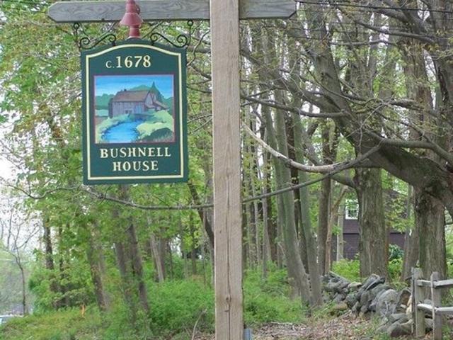 1445 Boston Post Rd, Old Saybrook, CT 06475
