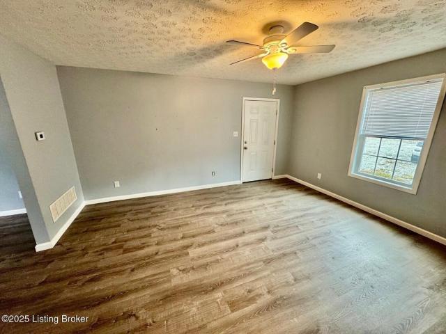 1445 Harrodsburg Rd