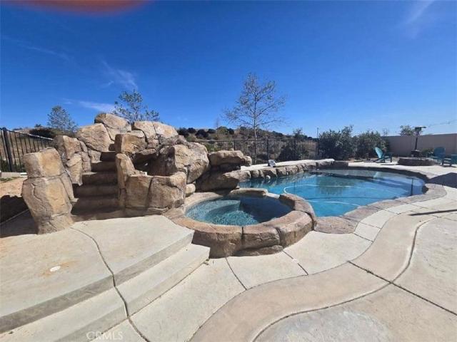 1445 Sandy Hill Dr, Calimesa, CA