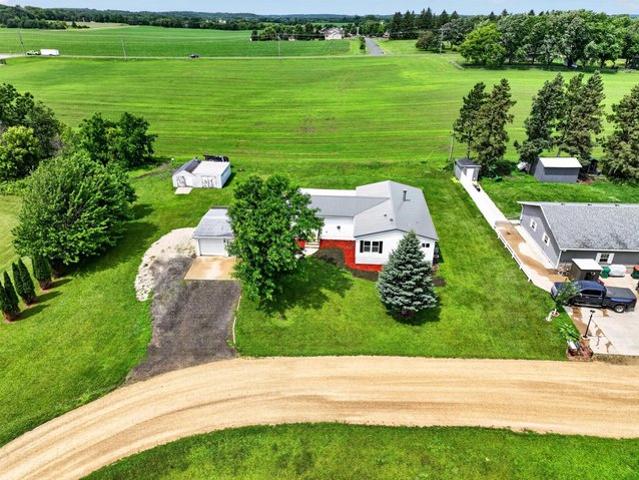 1445 1st Ave SW, Oronoco, MN 55960