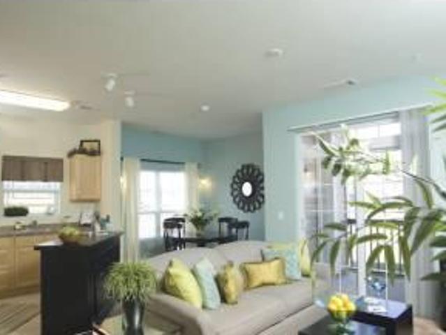 $1445 / 2br ONE MONTH FREE! ONLY ONE AVAILABLE! Manchester, CT