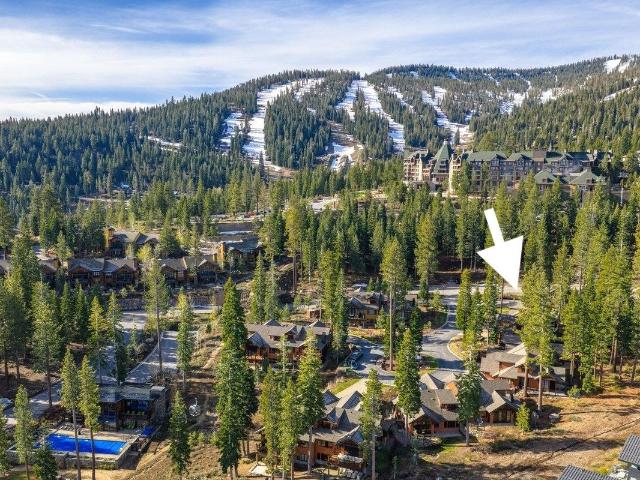 14463 Home Run Trail, Unit 12, Truckee, CA 96161 | MLS #20260 | Compass