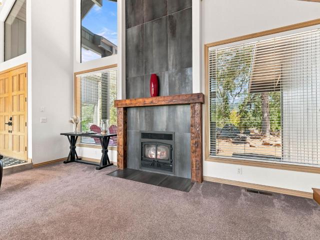 14469 Phillip Ln