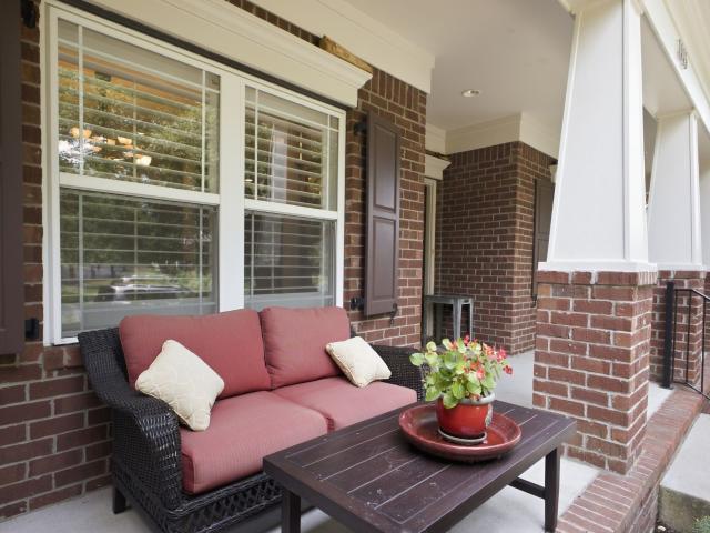 1446 Burnside Dr