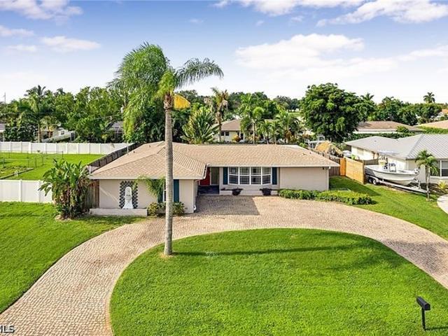 1446 Cumberland Ct, Fort Myers, FL 33919