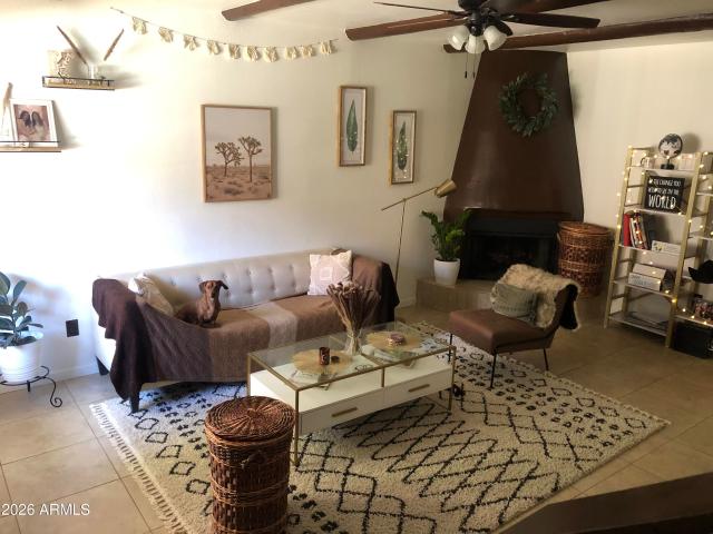 1446 e grovers avenue # 9