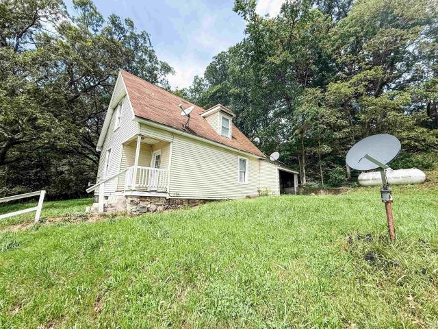 1446 E Lovers Lane Road