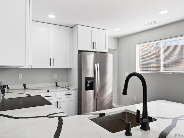 1446 Jamaica St, Aurora, CO 80010 | MLS #9414