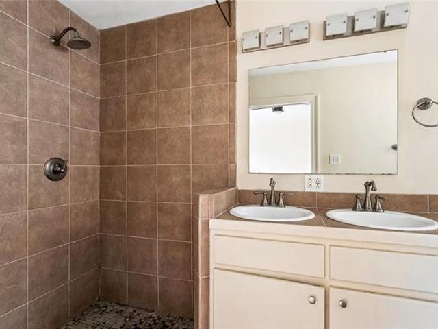 1446 Joan St, Mandeville, LA 70448 | MLS #2548