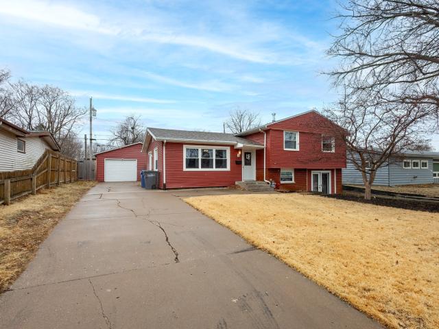 1446 Lakewood Drive