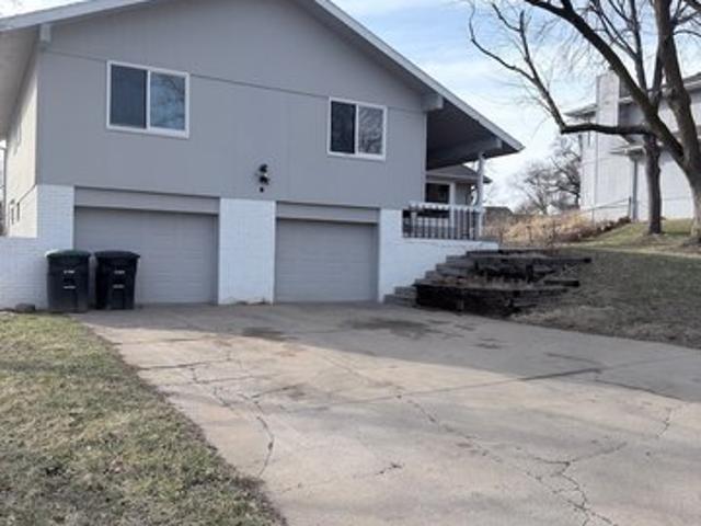 1446 S 167th Ave, Omaha, NE 68130