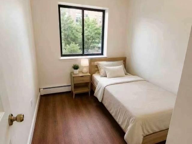 1446 th Avenue 204
