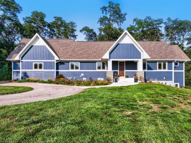 1446 th Street Circle S