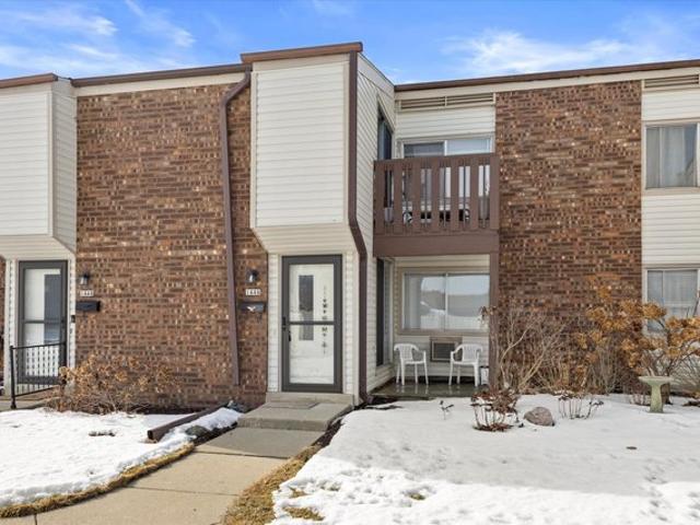 1446 29th Ct, Kenosha, WI 53140
