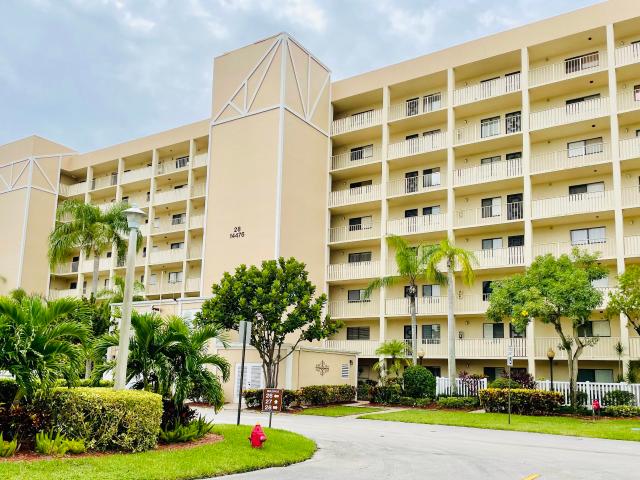 14476 Amberly Ln, Unit 208, Delray Beach, FL 33446 | MLS #B26009 | Compass