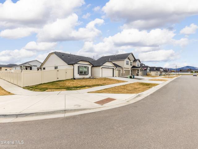 1447 N Mongeau St, Post Falls, ID 83854 | MLS #26 2254