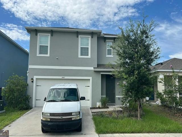 1447 Berry Ln, Davenport, FL 33837
