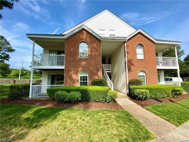 1447 Ivywood Rd, Virginia Beach, VA 23453