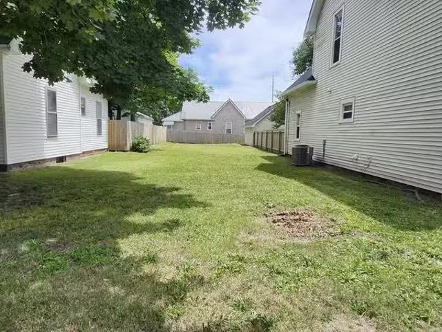 1447 S East Street, Indianapolis, IN 46225 650584979