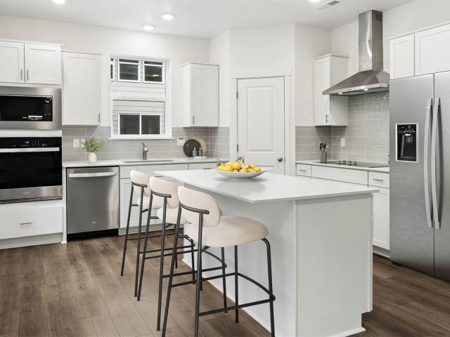 1447 Th Street E # 0146