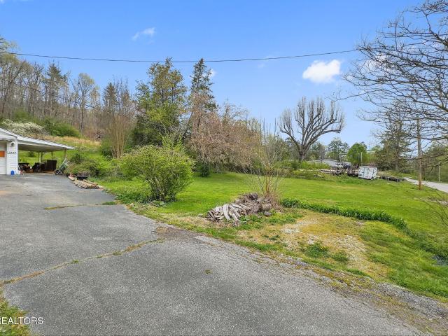 1447 Webster Rd