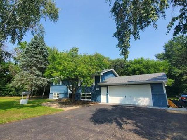 14480 Starlite Dr, Rogers, MN 55374