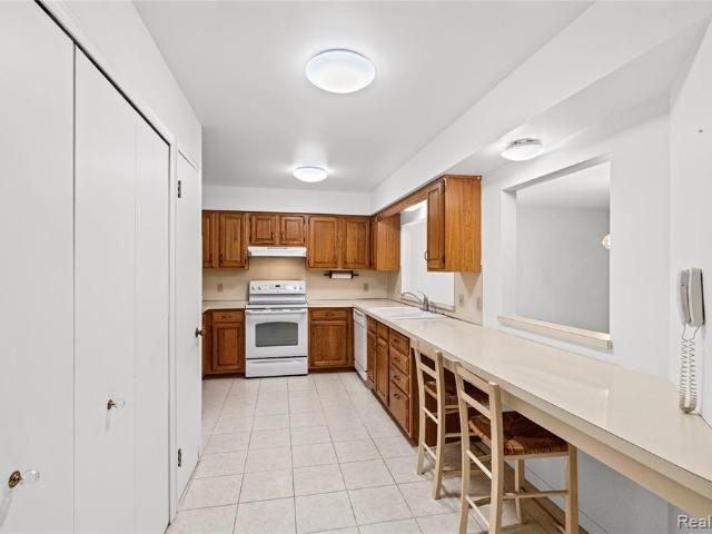 1448 Beaumont Court