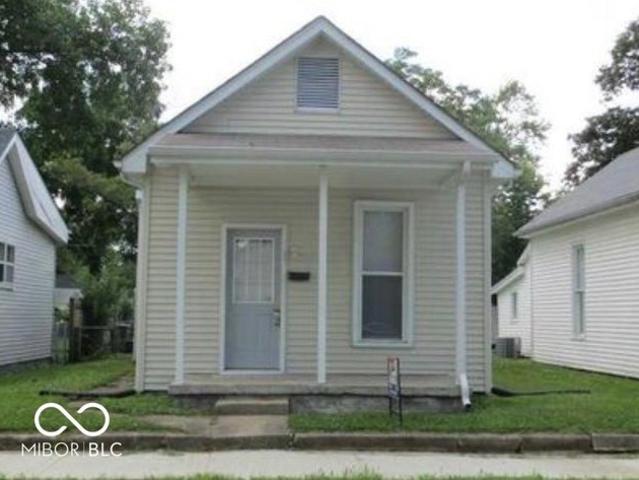 1448 Chestnut St, Columbus, IN 47201