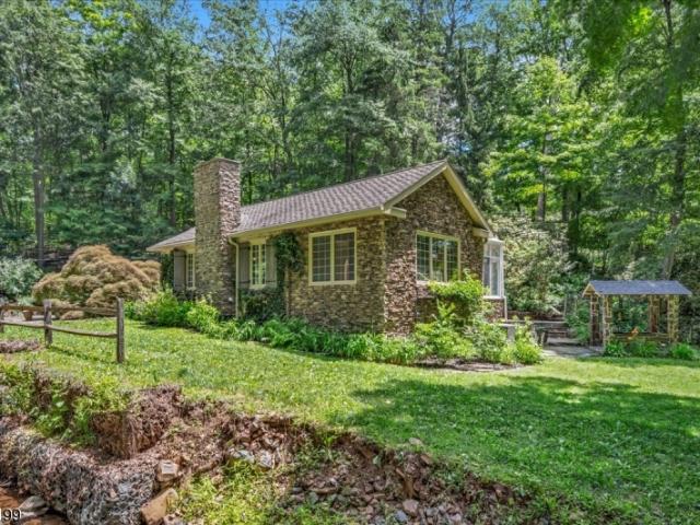 1448 Long Rd
