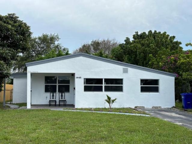 1448 182nd St NE, North Miami Beach, FL 33162