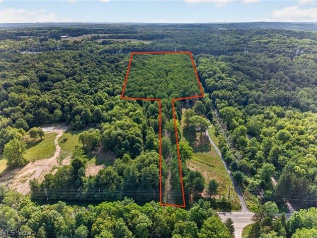 14493 Chillicothe Rd, Novelty, OH 44072