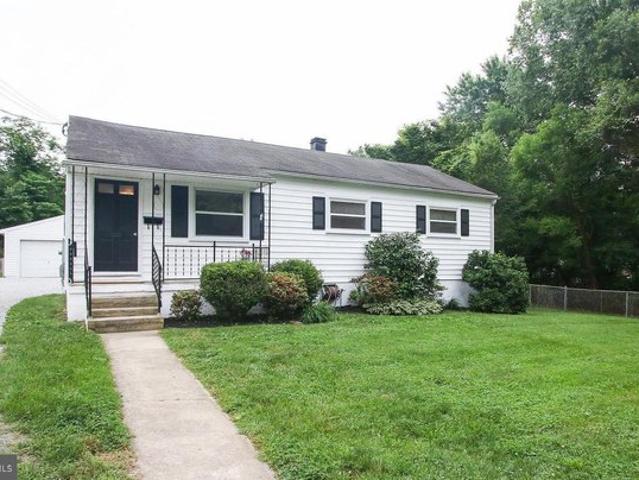 1449 F St, Woodbridge, VA 22191