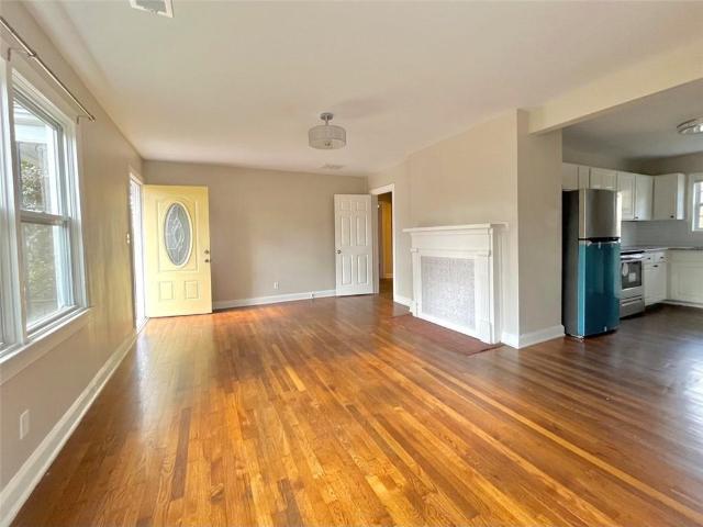 1449 Lynford Drive SW