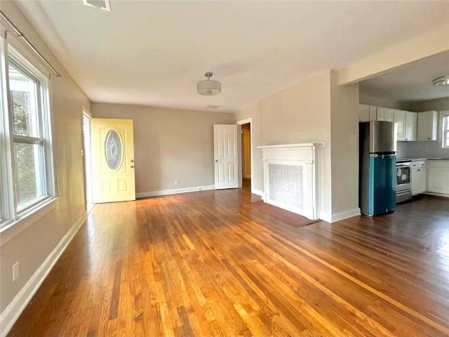 1449 Lynford Drive SW
