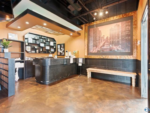 14401 US Highway 431