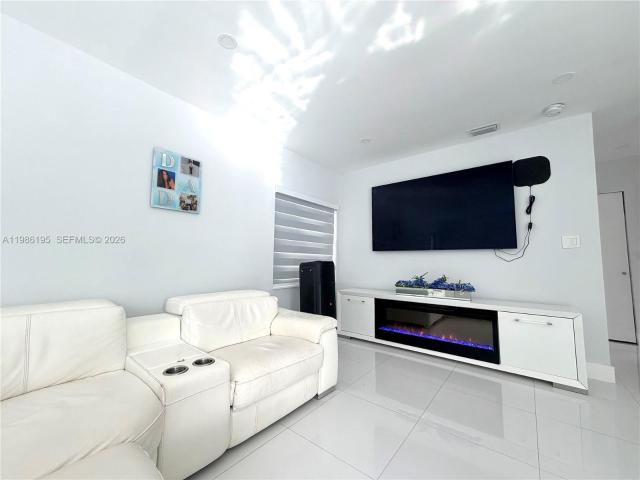 14401 Boggs Dr, Miami, FL 33176 | MLS #A11986