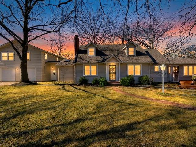 14401 Lookout Dr, Kansas City, MO 64139 | MLS #2605 | Compass