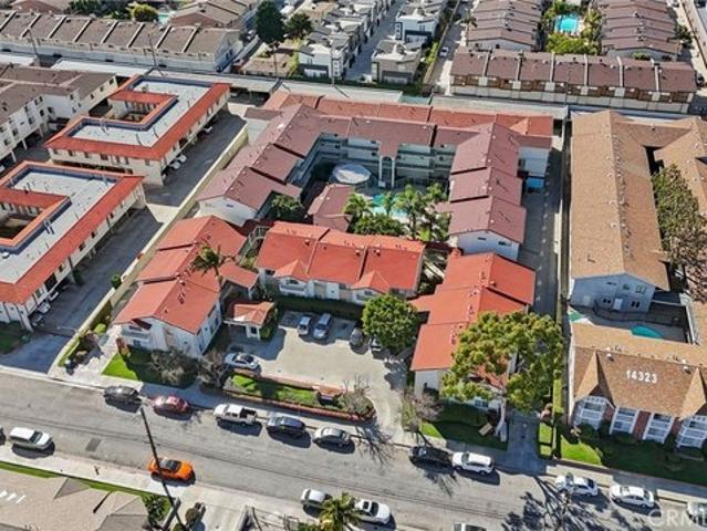 14405 Cerise Ave Apt 29, Hawthorne, CA 90250