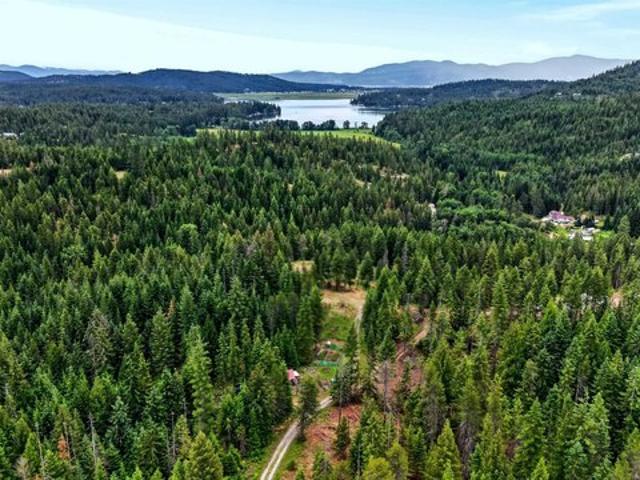 14408 N Mountain View Ln, Newman Lake, WA 99025