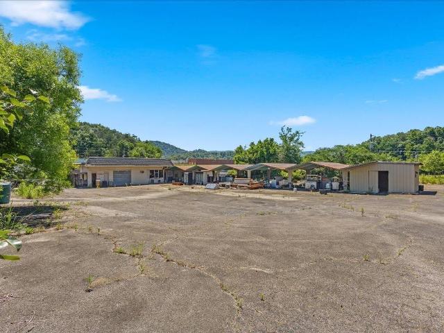 1440 Highway 411n