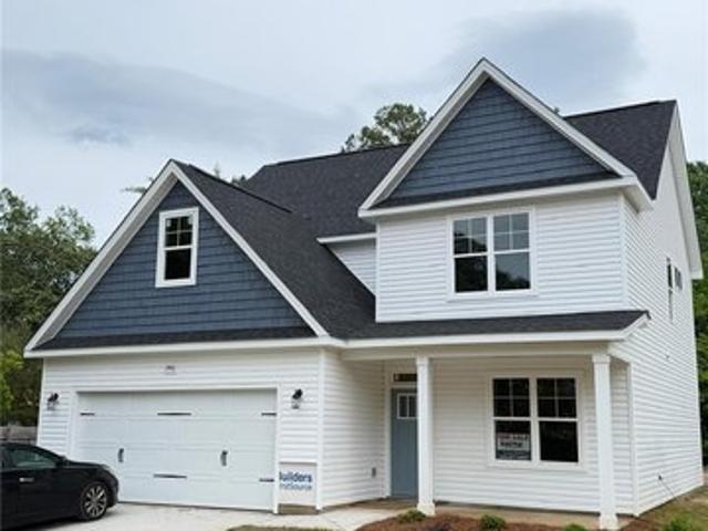 1440 Pamalee Dr, Fayetteville, NC 28303