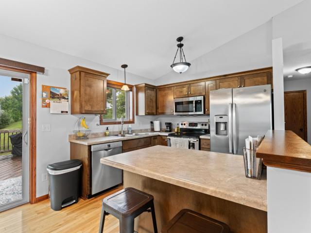 1440 Sun Rise Drive NE