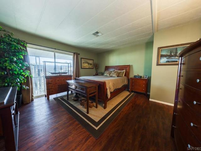 1440 S Orange ave 29