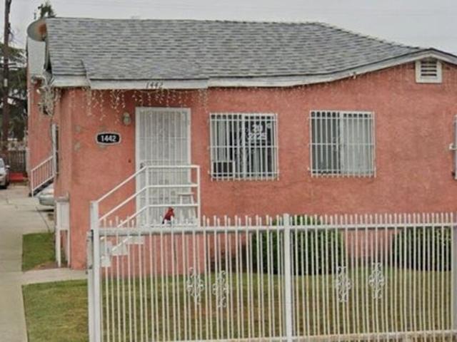 1440 W 84th Pl, Los Angeles, CA 90047
